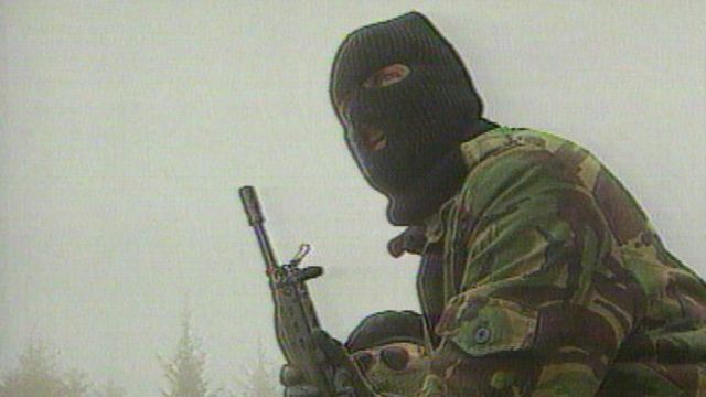 Kuzey İrlanda'da 'IRA krizi' - BBC News Türkçe