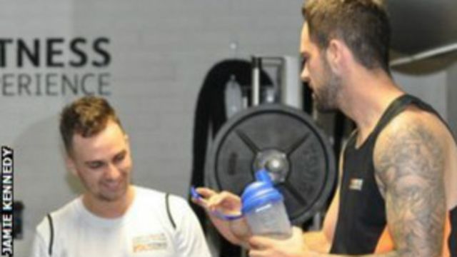 Los ejercicios básicos que necesitas para mejorar tu físico - BBC News ...