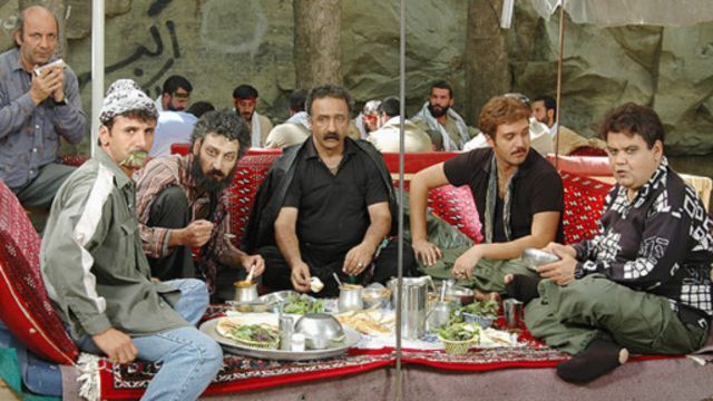 نگاهی دوباره به فیلمفارسی؛ از مهوش تا امین حیایی - BBC News فارسی