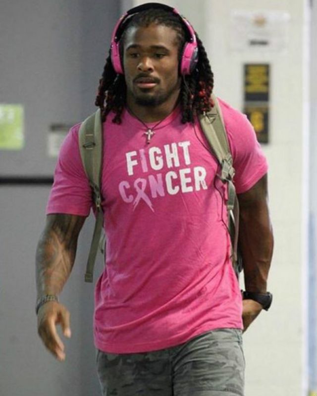 DeAngelo Williams, el gigante del fútbol americano al que no le dejan ...