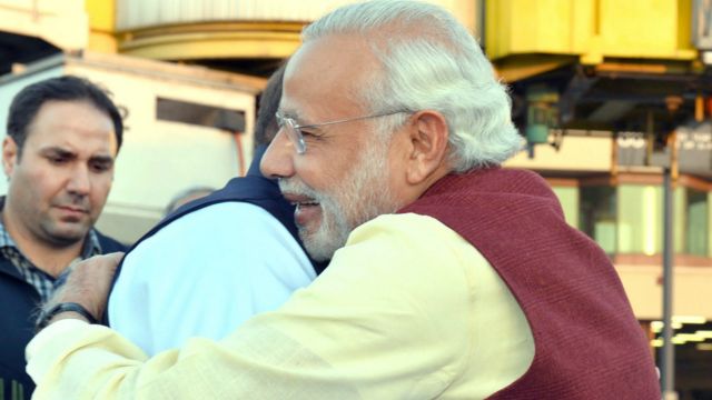 مودی کا پاکستان کا مختصر دورہ، تصاویر - BBC News اردو