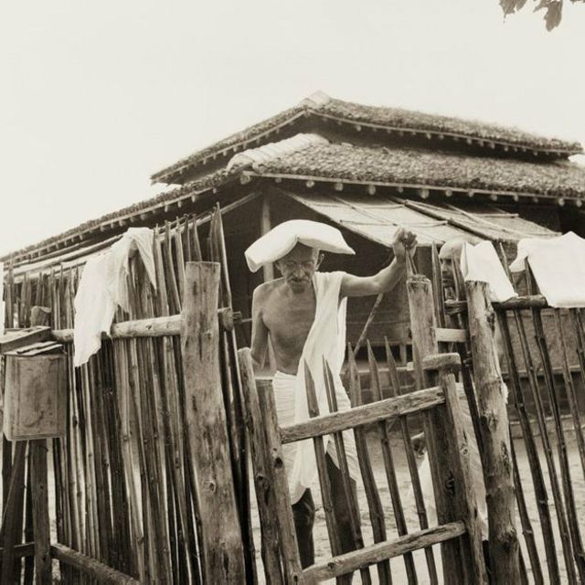 Rares images de Ghandi - BBC News Afrique