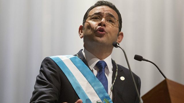 Jimmy Morales asumió el cargo de presidente de Guatemala y promete ...