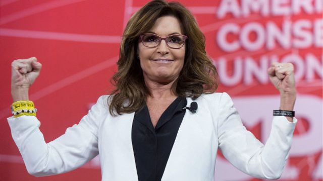 EE.UU.: Sarah Palin respalda la campaña de Donald Trump a la ...