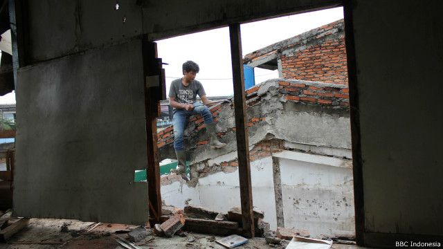 Menjelang pembongkaran, Kalijodo seperti 'kota hantu' - BBC News Indonesia