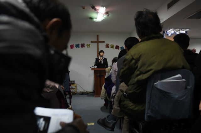 Así son las iglesias cristianas clandestinas de China por dentro - BBC ...