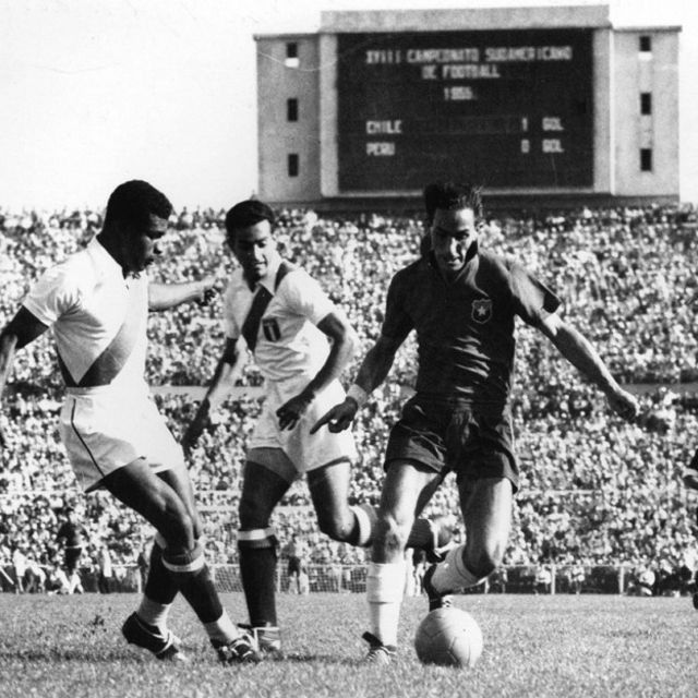 Jorge Robledo, el futbolista chileno inmortalizado en un disco de John ...