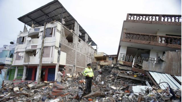 En Fotos La Devastación Que Causó El Terremoto En Ecuador Bbc News Mundo
