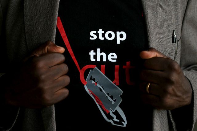 Cómo es orinar, menstruar y parir cuando se ha sufrido una mutilación ...