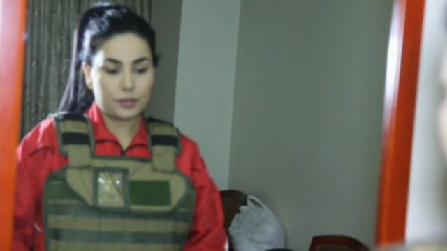 ٹی وی پر کام کی وجہ سے موت کی دھمکیاں - BBC News اردو