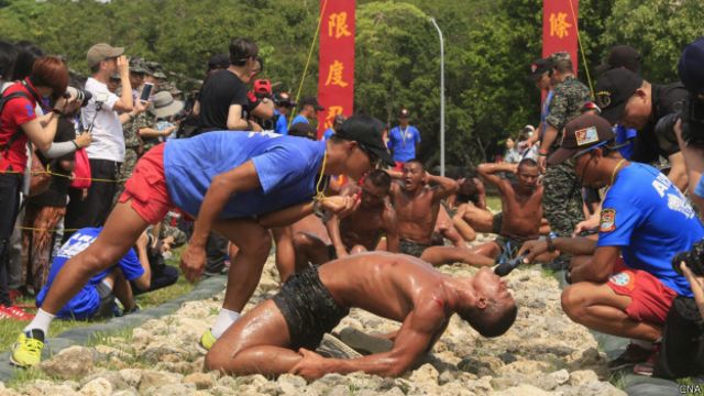 台灣來鴻：好男不當兵、好鐵不打釘？ - BBC News 中文