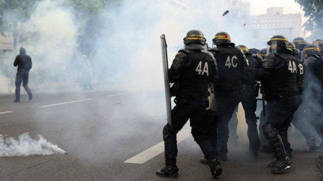 Violentas protestas, escasez de gasolina, amenaza de apagones: las ...