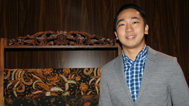 Pencak Silat dan ekspresi rindu kampung dalam Tari Rantak - BBC News ...