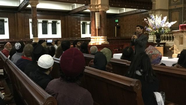 Buka puasa di sinagog: 'Rayakan perbedaan' - BBC News Indonesia