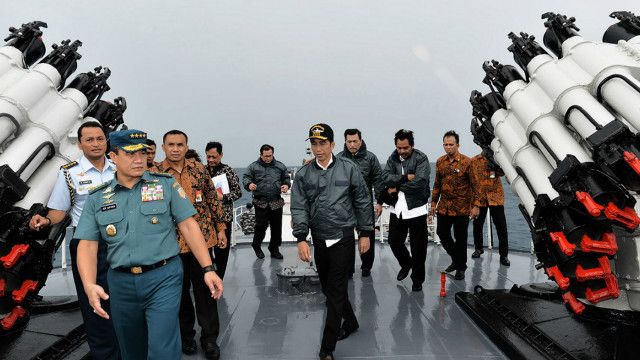 Latihan puncak TNI AU 'tak provokasi' sengketa di dekat Natuna - BBC ...
