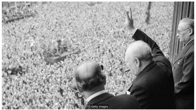 Berkepala botak ternyata ada faedahnya bagi pria - BBC News Indonesia