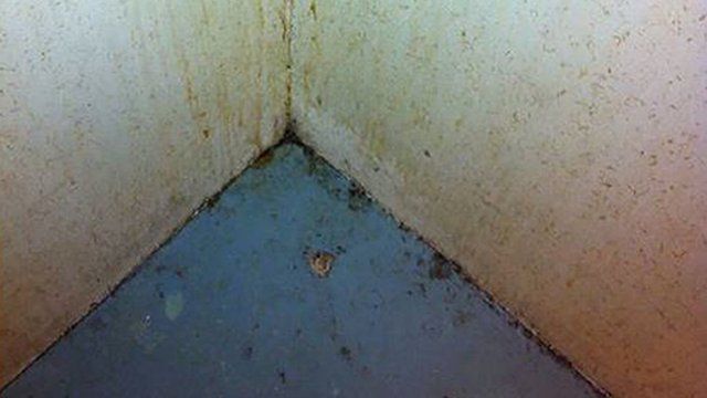 England and Wales court cells 'squalid and dangerous' - BBC News