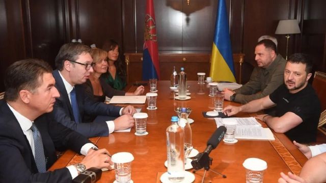 Srbija i Ukrajina: Vučić prvi put sa Zelenskim od početka rata, Beograd i Kijev se razumeju ...