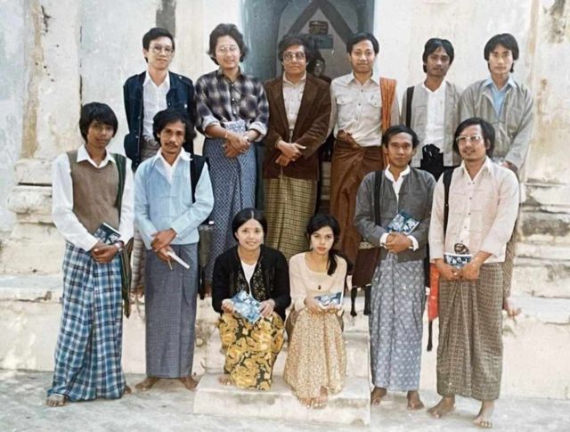 ညီပုလေး၊ မုန်တိုင်းကြားက အနုပညာ - BBC News မြန်မာ