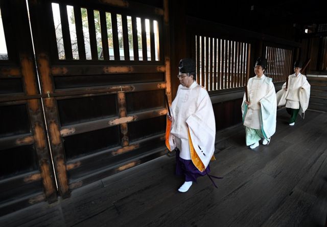 'Serangan samurai' tewaskan tiga orang di kuil Shinto terkenal di Tokyo ...