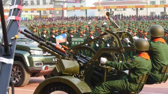 တိုက်ပွဲဖြစ်နေတဲ့ အဖွဲ့တွေမတက်တဲ့ စစ်ကောင်စီငြိမ်းချမ်းရေးဆွေးနွေးပွဲ