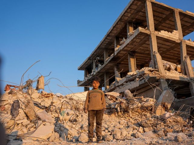 Gempa Turki-Suriah: 'Keajaiban', bayi dan perempuan 12 tahun berhasil diselamatkan setelah ...