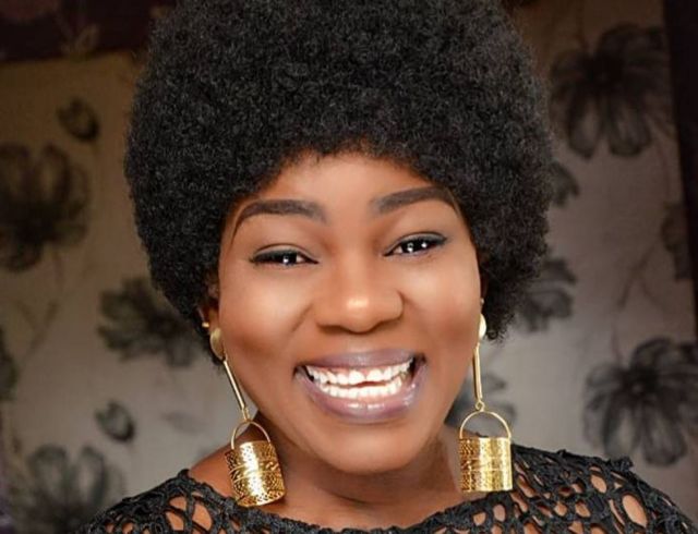 Adah Ameh: Etu o siri laa mmụọ - BBC News Ìgbò