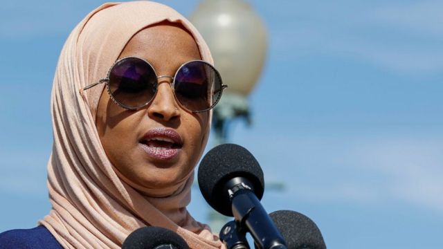 Ilhaan Cumar oo ka hadashay mowqifkeeda ku aaddan in la mamnuuco TikTok ...