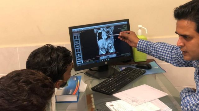 آٹو ٹرانسپلانٹ: کراچی کی ڈاؤ یونیورسٹی میں پاکستان کی تاریخ میں ...