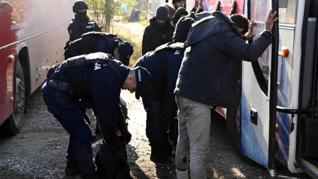 Srbija, nasilje i migranti: Posle pucnjave u Horgošu privedeno više od 1.000 migranata ...