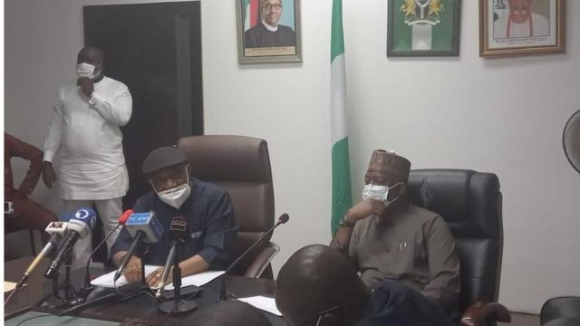 ASUU strike update: Wetin happun as federal goment meet wit university lecturers over strike ...