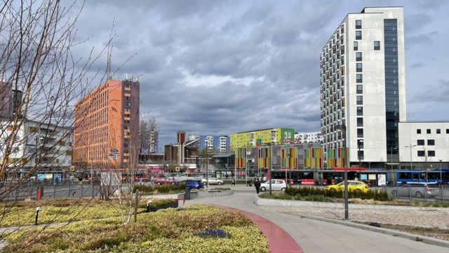 สวีเดน : ทำไมคดีสังหารผู้หญิงกำลังเพิ่มขึ้นในดินแดนแห่งความสงบ - BBC ...