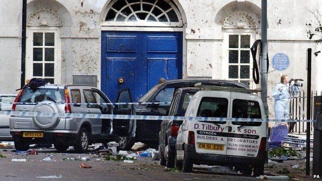 Tavistock Square service marks London bus bomb - BBC News