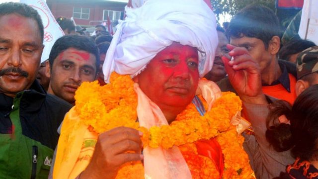 ओली-प्रचण्ड फोनवार्तापछि माओवादी नेता भन्छन्- 'एमालेसँगको सहकार्यलाई ...