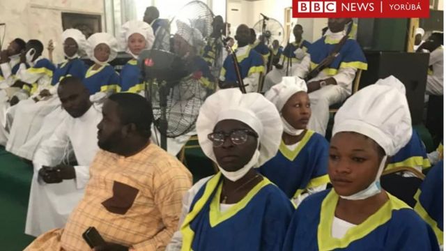 Báyìí ni ìsìn ṣe lọ lónìí nílé ìjọsìn CCC Genesis Global - BBC News Yorùbá