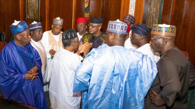 Nan da kwana bakwai za mu magance matsalar kuɗi – Buhari - BBC News Hausa