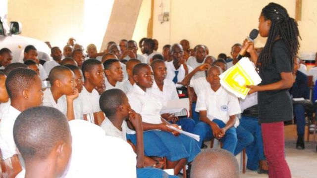 Umwigeme agwanya ihohotera rishingiye ku gitsina muri Tanzaniya - BBC ...