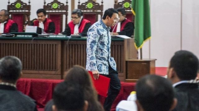 Ahok, SBY, dan Ma'ruf Amin: Ketika kontroversi bergulir liar di media ...