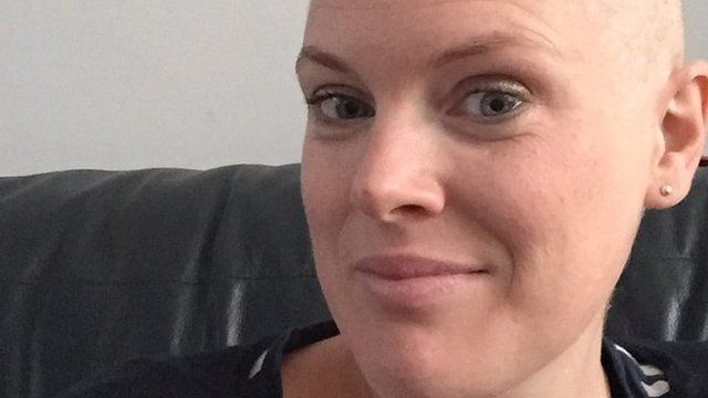 Cancer-stricken mum Heidi Loughlin's charity appeal makes £12k - BBC News
