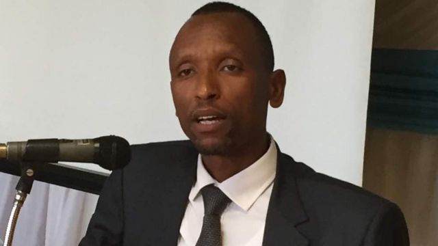 Rwanda: Babiri mu bifuza kwitoza biyandikishije - BBC News Gahuza