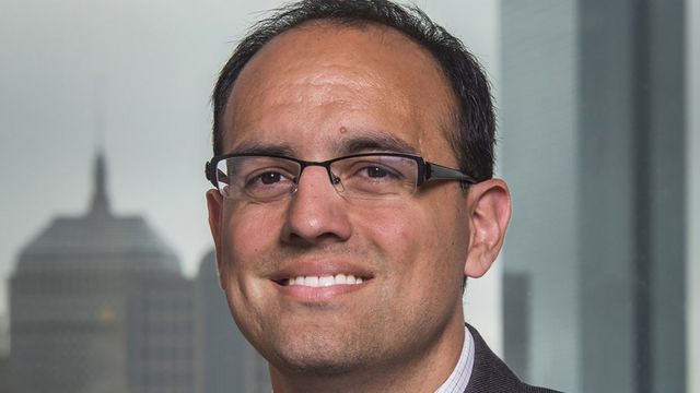 अनुसन्धानमा रमाउने अर्थशास्त्री - BBC News नेपाली