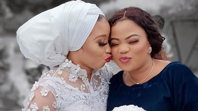 Lizzy Anjorin: Àsìkò 'Honeymoon' ni mo dédé rí Aláàfin àti olorì méjì ...