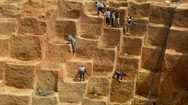 Zamfara State miners don wash hand comot for all di katakata and killi ...
