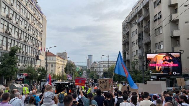 „Srbija protiv nasilja". Protesti u više gradova Srbije, demonstranti ...