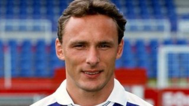 Rwanda: Umumenyereza w'amavubi Antoine Hey yisabiye gukinjura - BBC ...