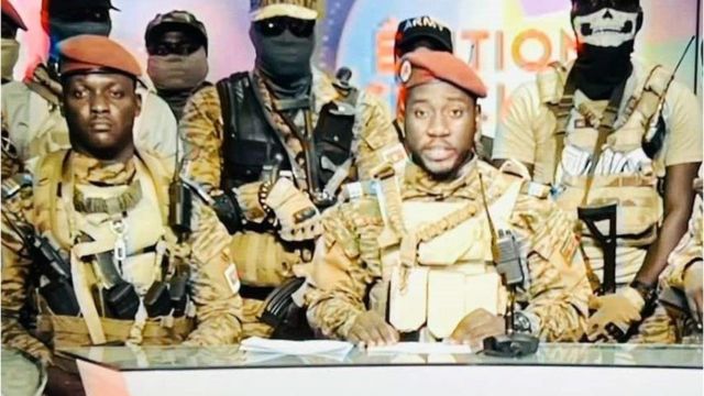 Coup d'Etat au Burkina Faso: le lieutenant-colonel Damiba accepte de ...