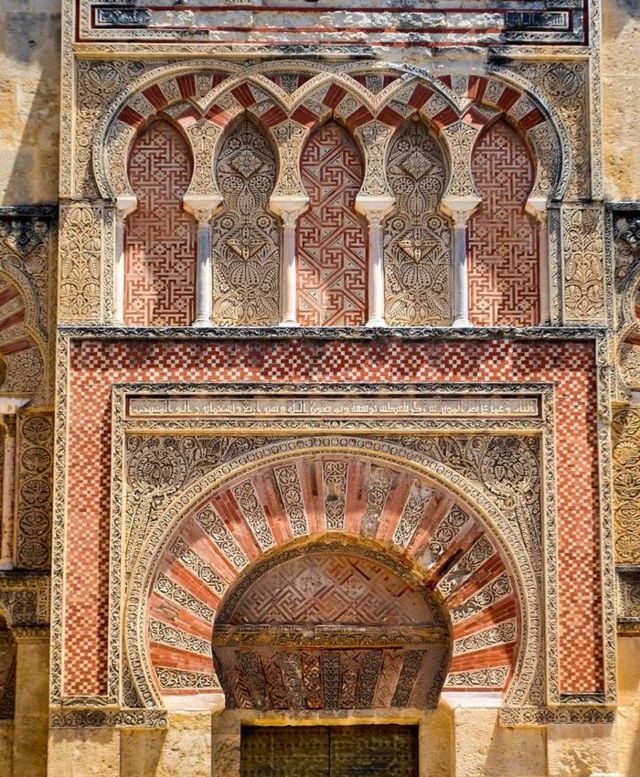 Bagaimana simbol kuno Swastika dibajak menjadi lambang kejahatan dan ...