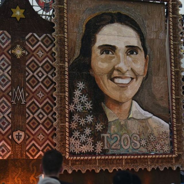 Los milagros de Chiquitunga, la monja cuya beatificación llenó el ...