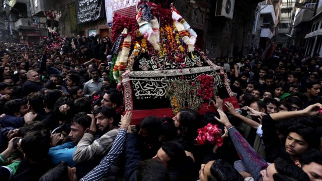 Peringatan kematian Imam Hussein di beberapa negara - BBC News Indonesia