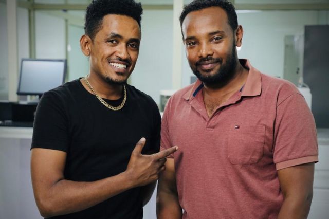 Hachalu Hundessa : "Mon ami le héros qui a été abattu - BBC News Afrique